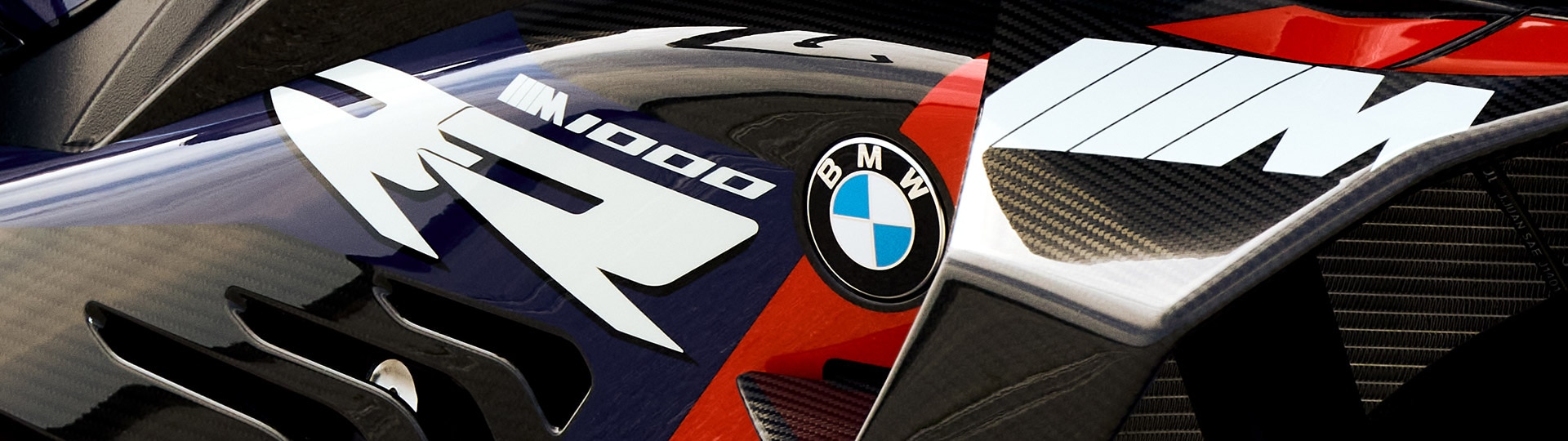 Customization | M 1000 RR | BMW Motorrad