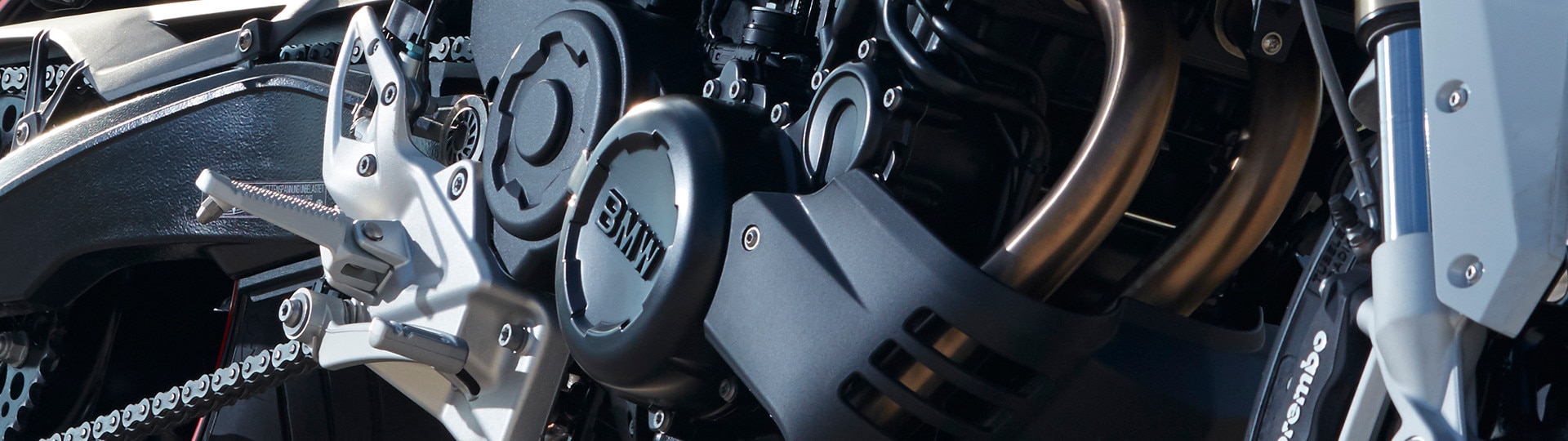 800 CCM two-cylinder in-line engine - technology in detail | BMW Motorrad