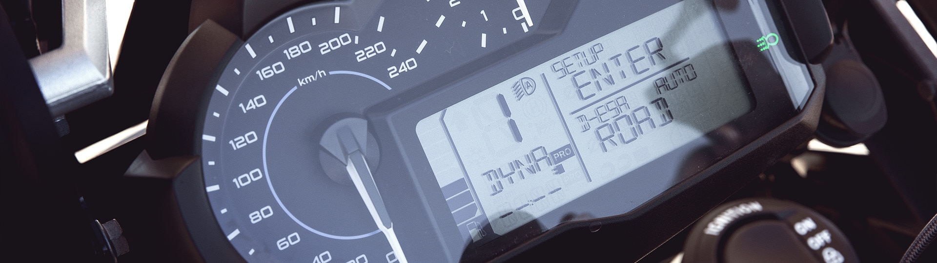 On-board computer - technology in detail | BMW Motorrad